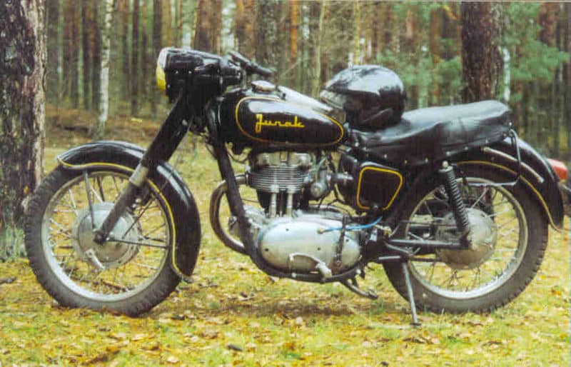 Junak M10: Zdjęcia, Opis, Cena, Dane techniczne | Jednoślad.pl