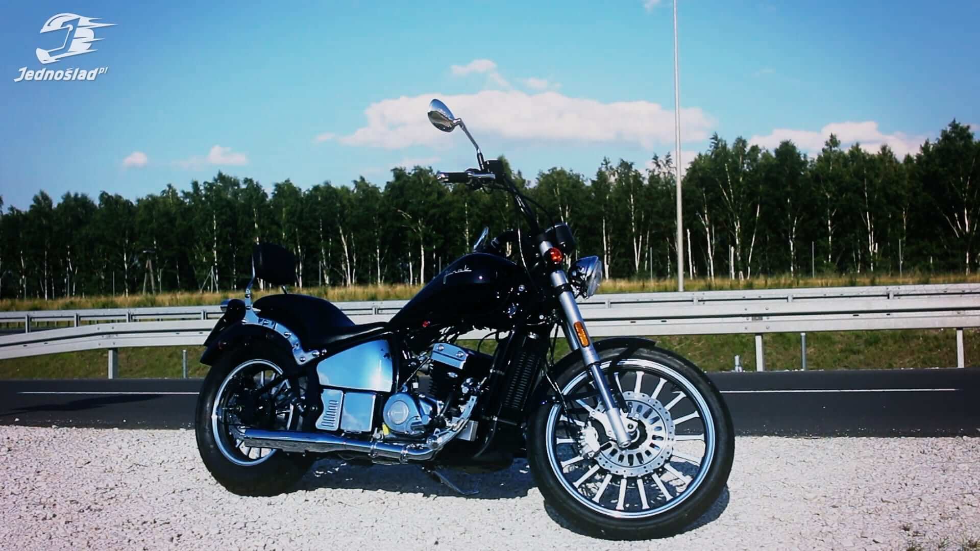 Junak M16 125 2017: Ludzie będą wytykać Cię palcami | Jednoślad.pl