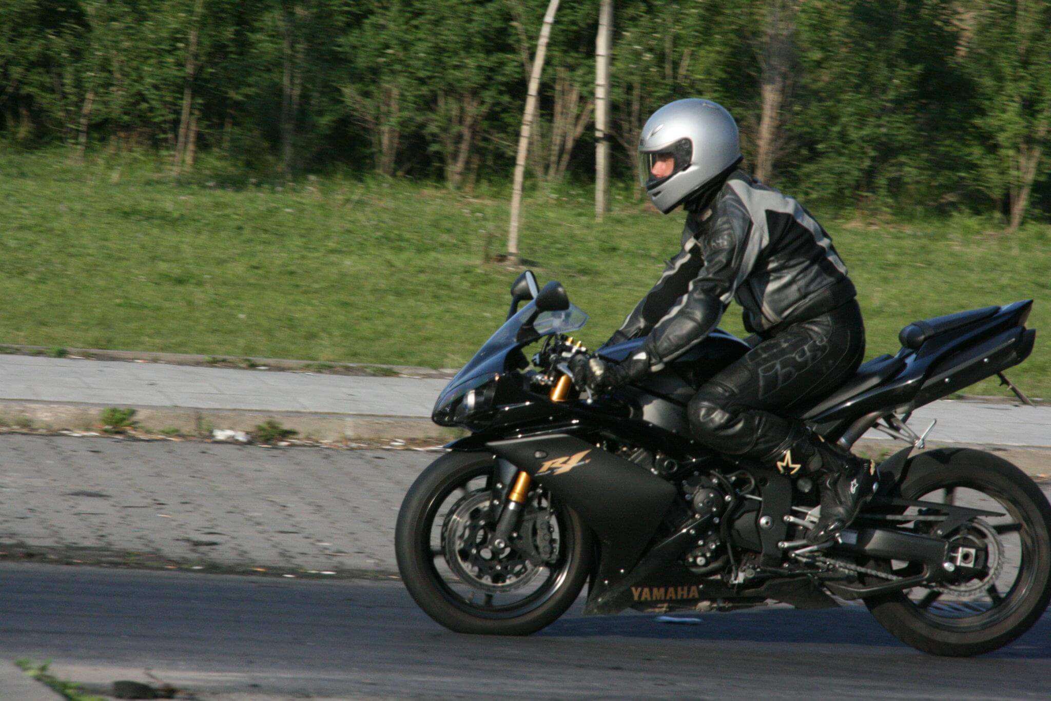 Yamaha R1 na 125. R1 na prawo jazdy kategorii B lub A1. Kiedy zajmie ...