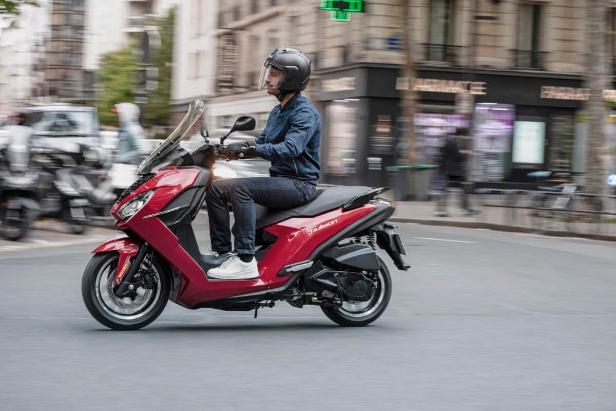 Peugeot Pulsion 125 2020: Skuter na miarę XXI wieku | Jednoślad.pl