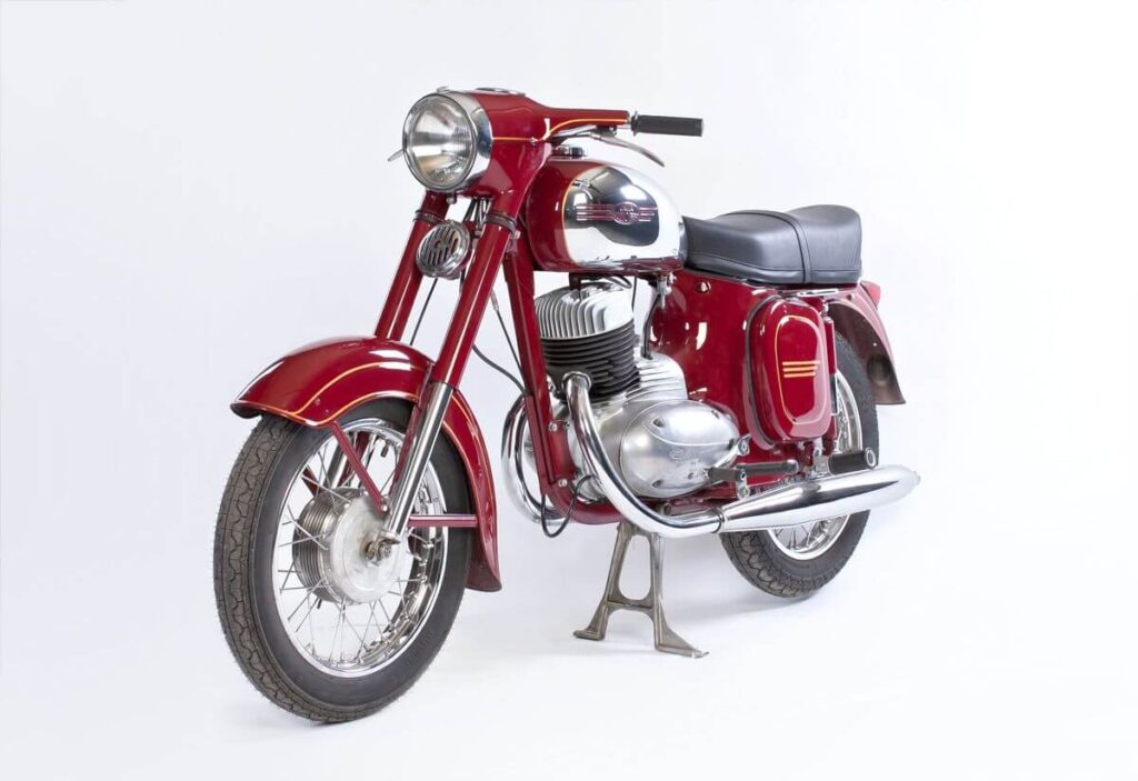 Jawa 350: Zdjęcia, Opis, Cena, Dane techniczne | Jednoślad.pl