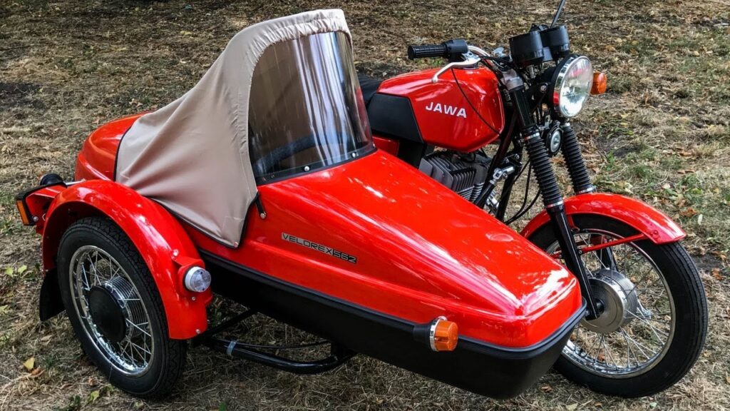 Jawa 350 TS: motocykl z... wózkiem bocznym. Sensowne rozwiązanie czy ...