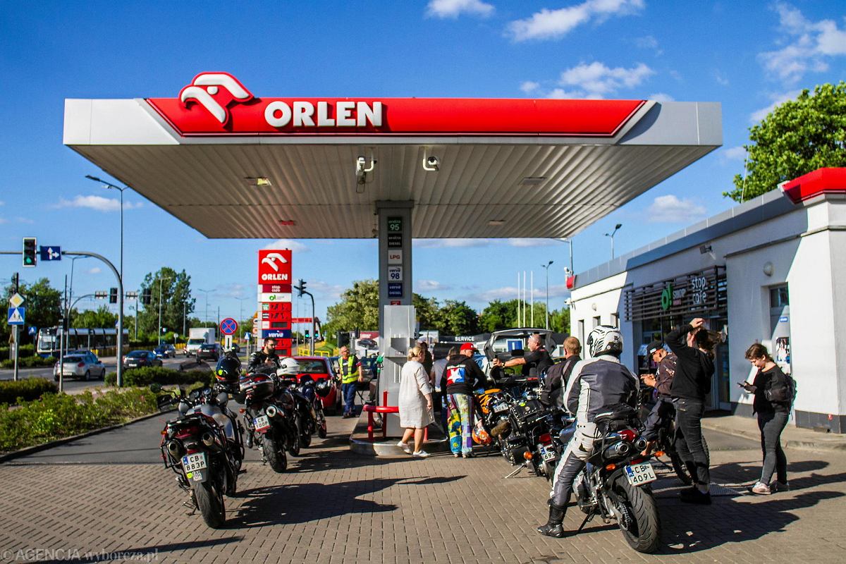 Orlen twierdzi, że na wzrost cen paliw nie ma wpływu wynik wyborów parlamentarnych - czy nadal ...