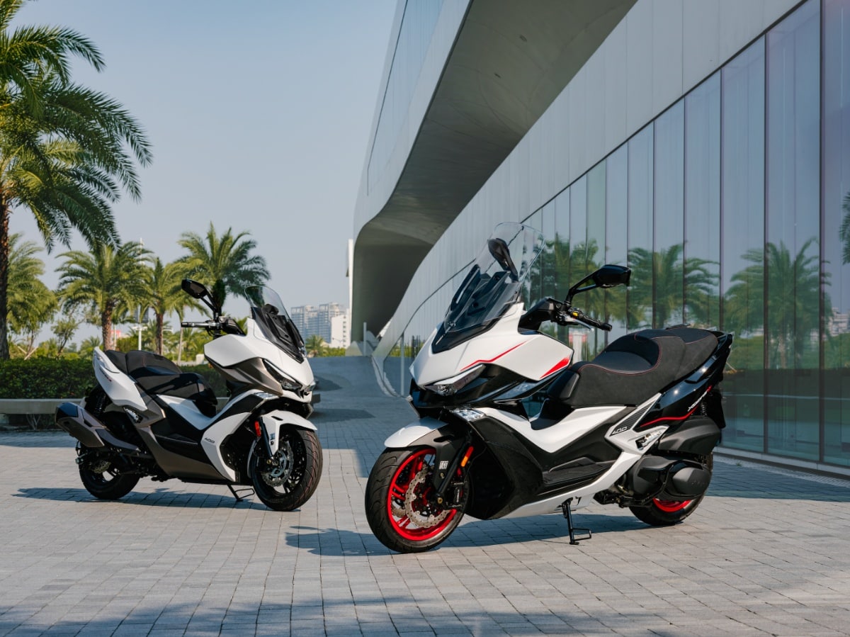 Kymco Xciting S400i - każdy duży skuter powinien taki być! [DANE ...